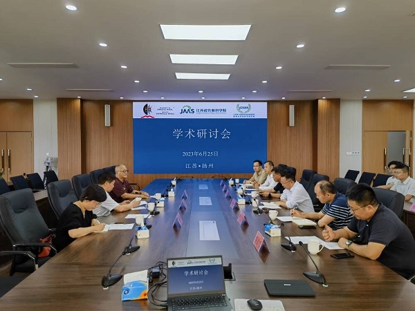 南非夸祖鲁–纳塔尔大学Johnson Lin教授来我所访问交流